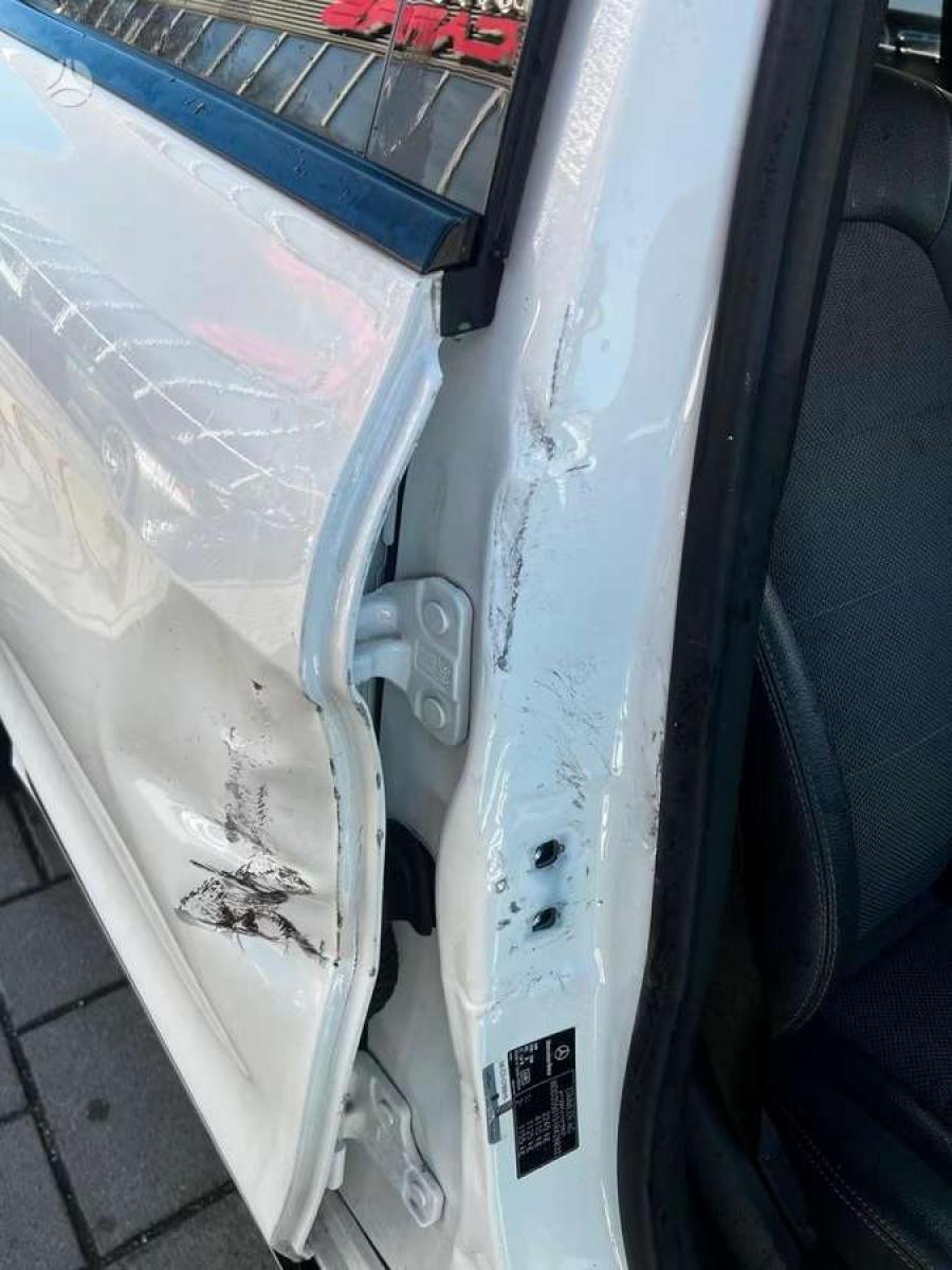 Balts Mercedes-Benz c-220 2019 Prienai, ar dzinēja tilpumu 1.95 L un nobraukumu 209 tūkst. km par 14300 €, foto 19 vietnē AUTOMOTO.COM.LV