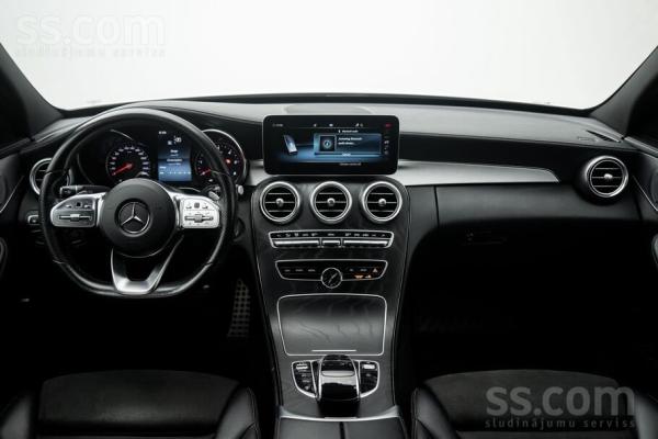 White Mercedes-Benz c-220 2019 in Tallinn, with an engine capacity of 2.00 L and mileage of 130 thousand km for 24999 €, photo 3 on AUTOMOTO.COM.LV
