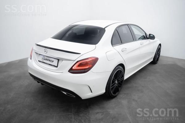 White Mercedes-Benz c-220 2019 in Tallinn, with an engine capacity of 2.00 L and mileage of 130 thousand km for 24999 €, photo 4 on AUTOMOTO.COM.LV