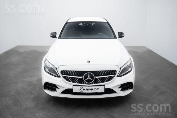 White Mercedes-Benz c-220 2019 in Tallinn, with an engine capacity of 2.00 L and mileage of 130 thousand km for 24999 €, photo 5 on AUTOMOTO.COM.LV