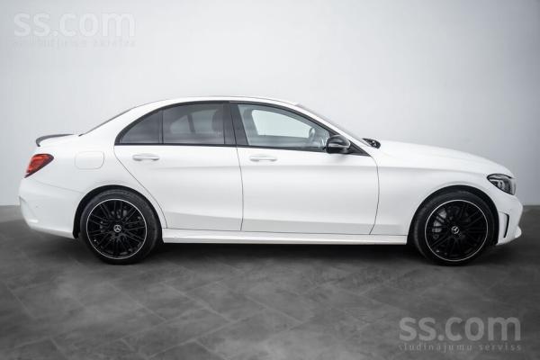 White Mercedes-Benz c-220 2019 in Tallinn, with an engine capacity of 2.00 L and mileage of 130 thousand km for 24999 €, photo 7 on AUTOMOTO.COM.LV