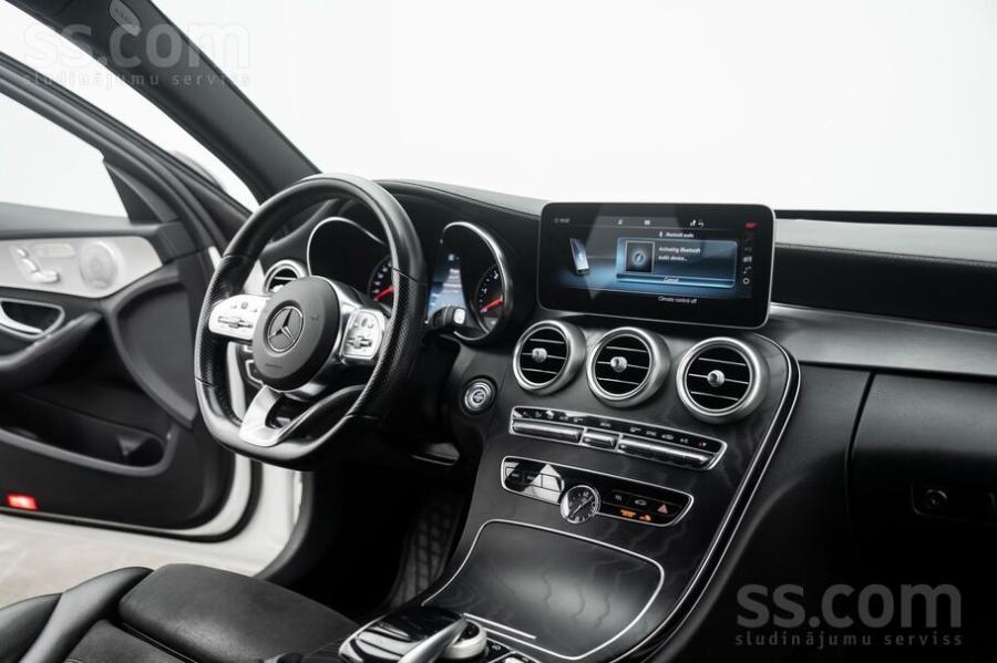 Белый Мерседес Ц 220 2019 в Таллин, объемом двигателя 2.00 л и пробегом 130 тыс. км за 24999 €, фото 14 на AUTOMOTO.COM.LV