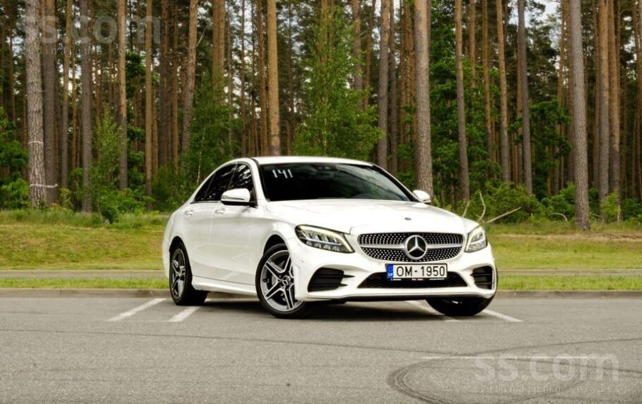 Balts Mercedes-Benz c-220 2020 Rīga, ar dzinēja tilpumu 2.00 L un nobraukumu 160 tūkst. km par 23490 €, foto 3 vietnē AUTOMOTO.COM.LV