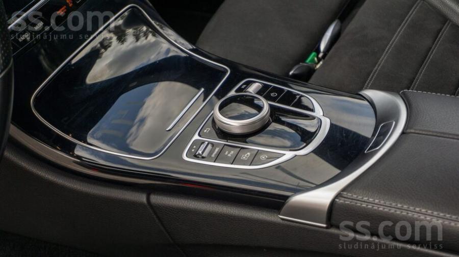 Balts Mercedes-Benz c-220 2020 Rīga, ar dzinēja tilpumu 2.00 L un nobraukumu 160 tūkst. km par 23490 €, foto 16 vietnē AUTOMOTO.COM.LV