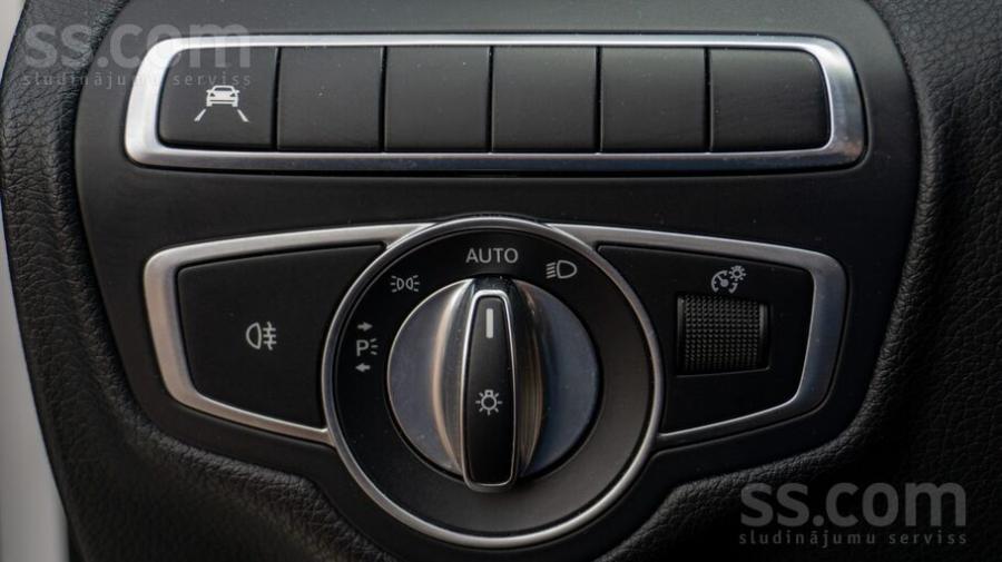 Balts Mercedes-Benz c-220 2020 Rīga, ar dzinēja tilpumu 2.00 L un nobraukumu 160 tūkst. km par 23490 €, foto 23 vietnē AUTOMOTO.COM.LV