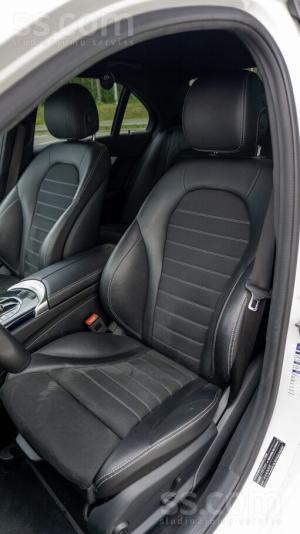 Balts Mercedes-Benz c-220 2020 Rīga, ar dzinēja tilpumu 2.00 L un nobraukumu 160 tūkst. km par 23490 €, foto 25 vietnē AUTOMOTO.COM.LV