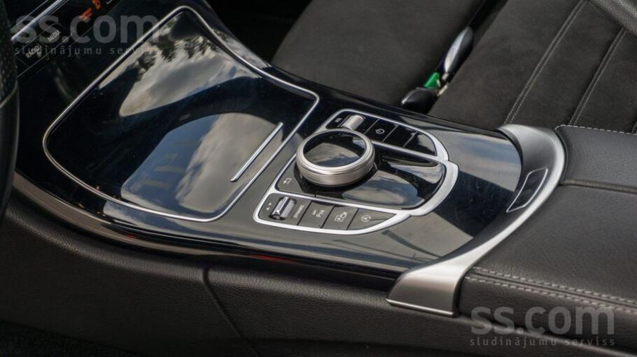 Balts Mercedes-Benz c-220 2020 Rīga, ar dzinēja tilpumu 2.00 L un nobraukumu 160 tūkst. km par 22190 €, foto 15 vietnē AUTOMOTO.COM.LV