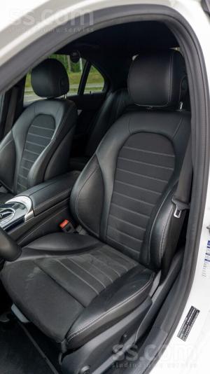 Balts Mercedes-Benz c-220 2020 Rīga, ar dzinēja tilpumu 2.00 L un nobraukumu 160 tūkst. km par 22190 €, foto 24 vietnē AUTOMOTO.COM.LV