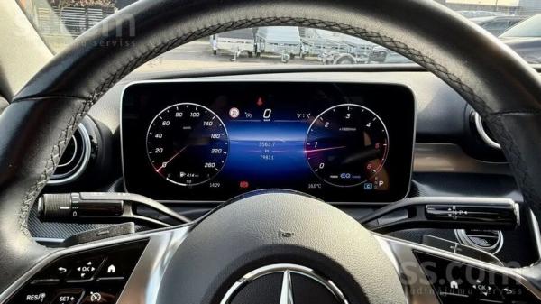 White Mercedes-Benz c-220 2021 in Tallinn, with an engine capacity of 2.00 L and mileage of 80 thousand km for 29899 €, photo 8 on AUTOMOTO.COM.LV