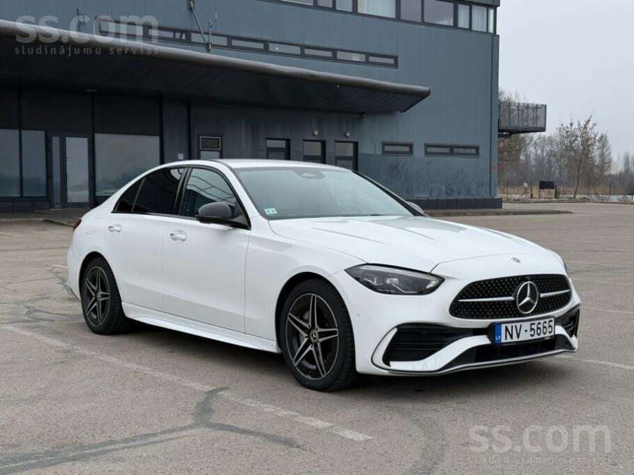 Белый Мерседес Ц 220 2024 в Рига, объемом двигателя 2.00 л и пробегом 25 тыс. км за 32500 €, фото 1 на AUTOMOTO.COM.LV