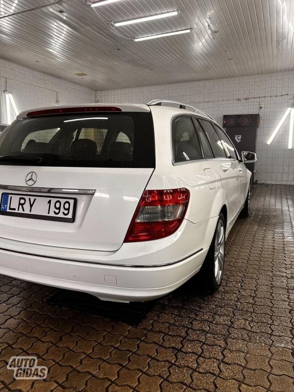 White Mercedes-Benz c-220 2008 in Marijampole, with an engine capacity of 2.10 L and mileage of 290 thousand km for 4500 €, photo 6 on AUTOMOTO.COM.LV