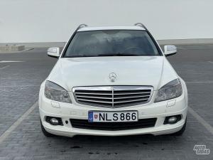 Balts Mercedes-Benz c-220 2008 Kauņa, ar dzinēja tilpumu 2.20 L un nobraukumu 306 tūkst. km par 3000 €, foto 3 vietnē AUTOMOTO.COM.LV
