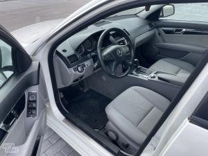 Balts Mercedes-Benz c-220 2008 Kauņa, ar dzinēja tilpumu 2.20 L un nobraukumu 306 tūkst. km par 3000 €, foto 10 vietnē AUTOMOTO.COM.LV