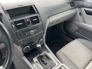 Balts Mercedes-Benz c-220 2008 Kauņa, ar dzinēja tilpumu 2.20 L un nobraukumu 306 tūkst. km par 3000 €, foto 15 vietnē AUTOMOTO.COM.LV