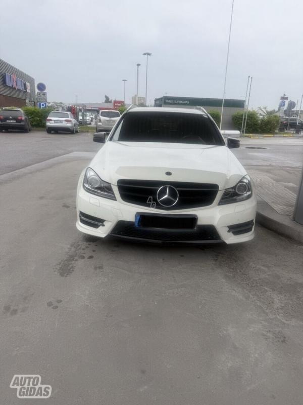 White Mercedes-Benz c-220 2008 in Panevezys, with an engine capacity of 2.10 L and mileage of 350 thousand km for 7700 €, photo 1 on AUTOMOTO.COM.LV