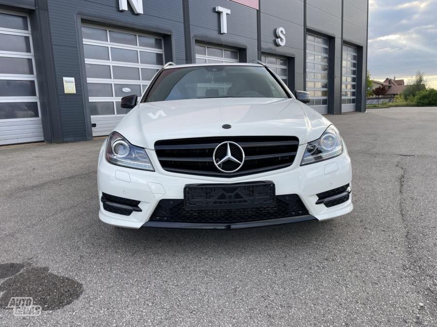 Balts Mercedes-Benz c-220 2008 Panevēža, ar dzinēja tilpumu 2.10 L un nobraukumu 356 tūkst. km par 6950 €, foto 1 vietnē AUTOMOTO.COM.LV