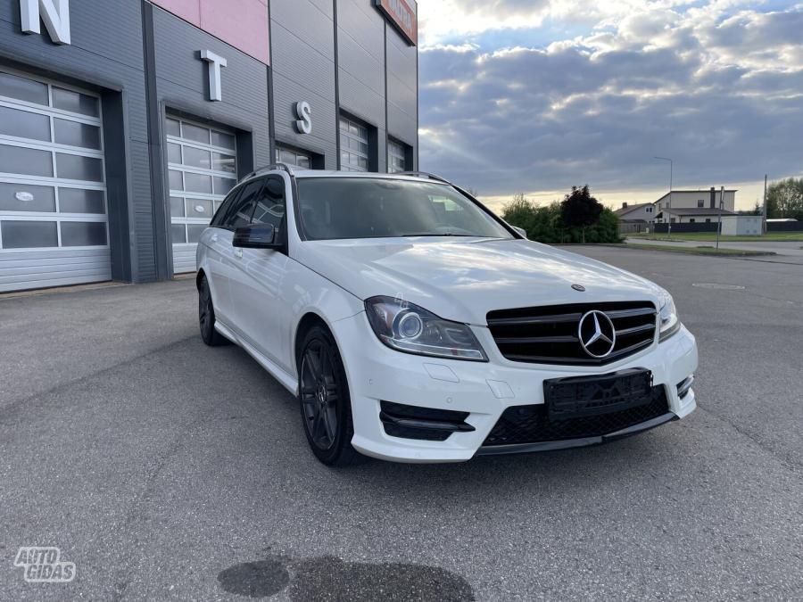 Balts Mercedes-Benz c-220 2008 Panevēža, ar dzinēja tilpumu 2.10 L un nobraukumu 356 tūkst. km par 6950 €, foto 3 vietnē AUTOMOTO.COM.LV