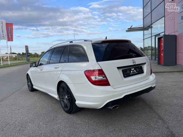 White Mercedes-Benz c-220 2008 in Panevezys, with an engine capacity of 2.10 L and mileage of 356 thousand km for 6950 €, photo 5 on AUTOMOTO.COM.LV
