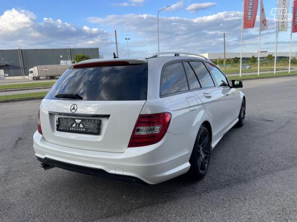 White Mercedes-Benz c-220 2008 in Panevezys, with an engine capacity of 2.10 L and mileage of 356 thousand km for 6950 €, photo 10 on AUTOMOTO.COM.LV