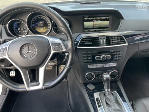 Balts Mercedes-Benz c-220 2008 Panevēža, ar dzinēja tilpumu 2.10 L un nobraukumu 356 tūkst. km par 6950 €, foto 17 vietnē AUTOMOTO.COM.LV