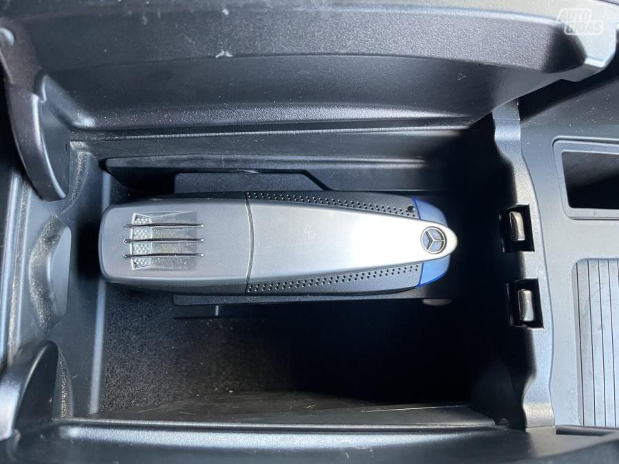 Balts Mercedes-Benz c-220 2008 Panevēža, ar dzinēja tilpumu 2.10 L un nobraukumu 356 tūkst. km par 6950 €, foto 22 vietnē AUTOMOTO.COM.LV