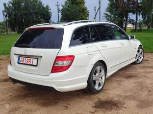Белый Мерседес Ц 220 2008 в Шальчининкай, объемом двигателя 2.15 л и пробегом 332 тыс. км за 3800 €, фото 9 на AUTOMOTO.COM.LV