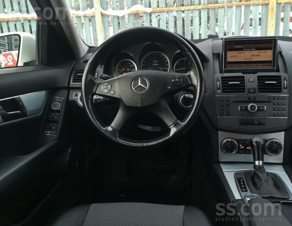 Balts Mercedes-Benz c-220 2009 Rīga, ar dzinēja tilpumu 2.20 L un nobraukumu 0 tūkst. km par 4590 €, foto 9 vietnē AUTOMOTO.COM.LV