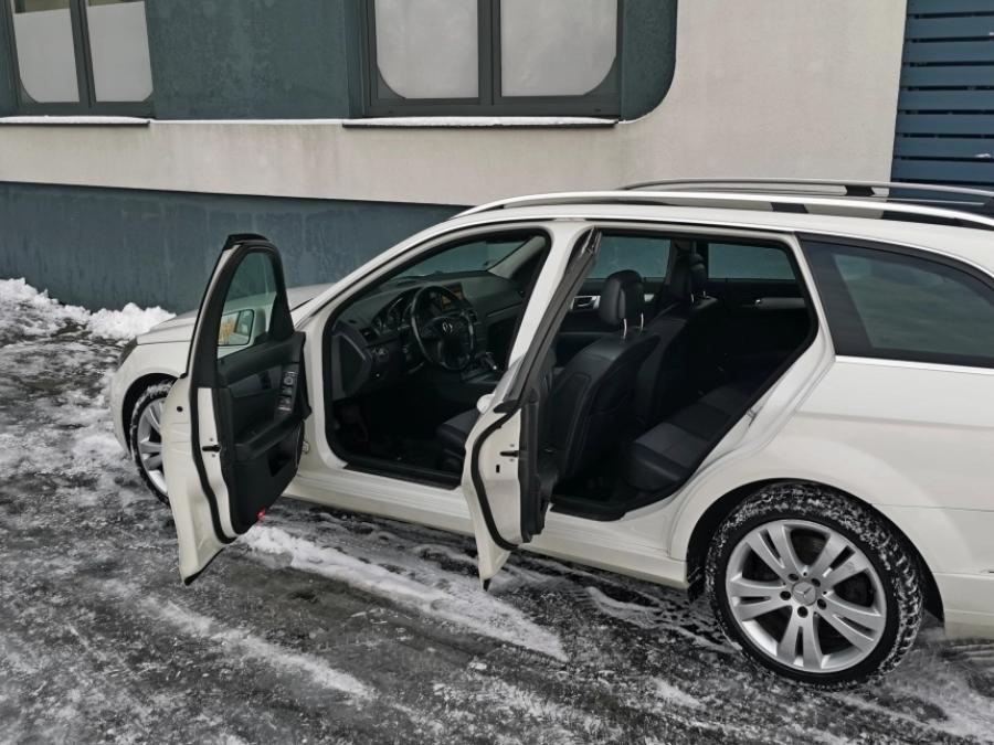 Balts Mercedes-Benz c-220 2009 Rīga, ar dzinēja tilpumu 2.20 L un nobraukumu 315 tūkst. km par 4590 €, foto 5 vietnē AUTOMOTO.COM.LV