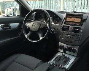 Balts Mercedes-Benz c-220 2009 Rīga, ar dzinēja tilpumu 2.20 L un nobraukumu 315 tūkst. km par 4590 €, foto 10 vietnē AUTOMOTO.COM.LV