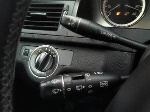Balts Mercedes-Benz c-220 2009 Rīga, ar dzinēja tilpumu 2.20 L un nobraukumu 315 tūkst. km par 4590 €, foto 13 vietnē AUTOMOTO.COM.LV