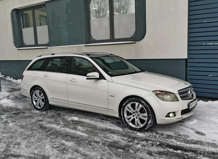 Balts Mercedes-Benz c-220 2009 Rīga, ar dzinēja tilpumu 2.20 L un nobraukumu 315 tūkst. km par 4590 €, foto 20 vietnē AUTOMOTO.COM.LV