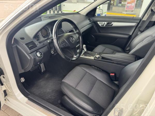 Balts Mercedes-Benz c-220 2009 Rīga, ar dzinēja tilpumu 2.20 L un nobraukumu 0 tūkst. km par 4950 €, foto 5 vietnē AUTOMOTO.COM.LV