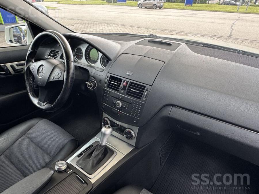 Balts Mercedes-Benz c-220 2009 Rīga, ar dzinēja tilpumu 2.20 L un nobraukumu 0 tūkst. km par 4950 €, foto 9 vietnē AUTOMOTO.COM.LV
