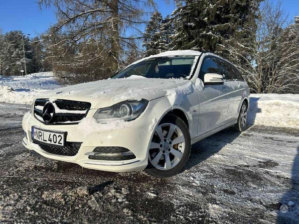 Balts Mercedes-Benz c-220 2011 Viļņa, ar dzinēja tilpumu 0.00 L un nobraukumu 300 tūkst. km par 6200 €, foto 1 vietnē AUTOMOTO.COM.LV
