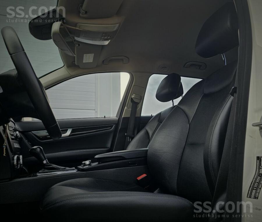 Balts Mercedes-Benz c-220 2012 Viļņa, ar dzinēja tilpumu 2.10 L un nobraukumu 262 tūkst. km par 1700 €, foto 11 vietnē AUTOMOTO.COM.LV
