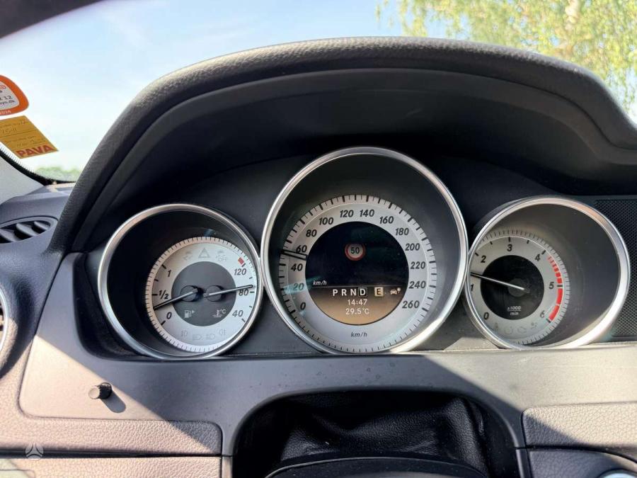 Balts Mercedes-Benz c-220 2012 Kauņa, ar dzinēja tilpumu 0.00 L un nobraukumu 355 tūkst. km par 4850 €, foto 12 vietnē AUTOMOTO.COM.LV