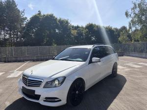 Balts Mercedes-Benz c-220 2012 Viļņa, ar dzinēja tilpumu 0.00 L un nobraukumu 296 tūkst. km par 5800 €, foto 1 vietnē AUTOMOTO.COM.LV