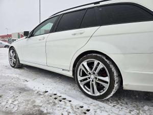 White Mercedes-Benz c-220 2014 in Kaunas, with an engine capacity of 2.20 L and mileage of 170 thousand km for 7250 €, photo 6 on AUTOMOTO.COM.LV