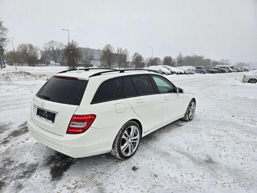 White Mercedes-Benz c-220 2014 in Kaunas, with an engine capacity of 2.20 L and mileage of 170 thousand km for 7250 €, photo 8 on AUTOMOTO.COM.LV