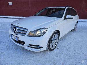 Balts Mercedes-Benz c-220 2014 Kauņa, ar dzinēja tilpumu 2.20 L un nobraukumu 273 tūkst. km par 6250 €, foto 4 vietnē AUTOMOTO.COM.LV