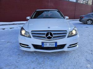 Balts Mercedes-Benz c-220 2014 Kauņa, ar dzinēja tilpumu 2.20 L un nobraukumu 273 tūkst. km par 6250 €, foto 5 vietnē AUTOMOTO.COM.LV