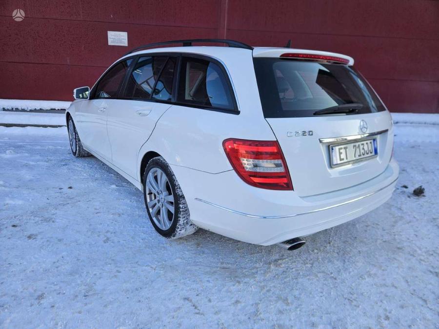 Balts Mercedes-Benz c-220 2014 Kauņa, ar dzinēja tilpumu 2.20 L un nobraukumu 273 tūkst. km par 6250 €, foto 14 vietnē AUTOMOTO.COM.LV
