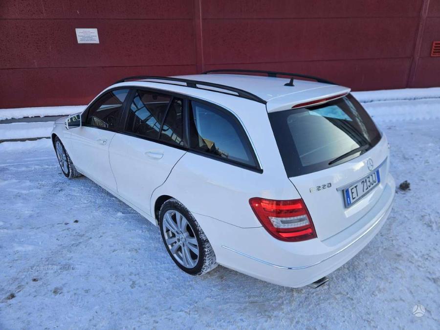 Balts Mercedes-Benz c-220 2014 Kauņa, ar dzinēja tilpumu 2.20 L un nobraukumu 273 tūkst. km par 6250 €, foto 22 vietnē AUTOMOTO.COM.LV