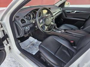 Balts Mercedes-Benz c-220 2014 Kauņa, ar dzinēja tilpumu 2.20 L un nobraukumu 273 tūkst. km par 6250 €, foto 28 vietnē AUTOMOTO.COM.LV