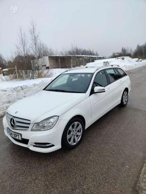 Balts Mercedes-Benz c-220 2014 Rokiškis, ar dzinēja tilpumu 2.14 L un nobraukumu 300 tūkst. km par 3099 €, foto 7 vietnē AUTOMOTO.COM.LV