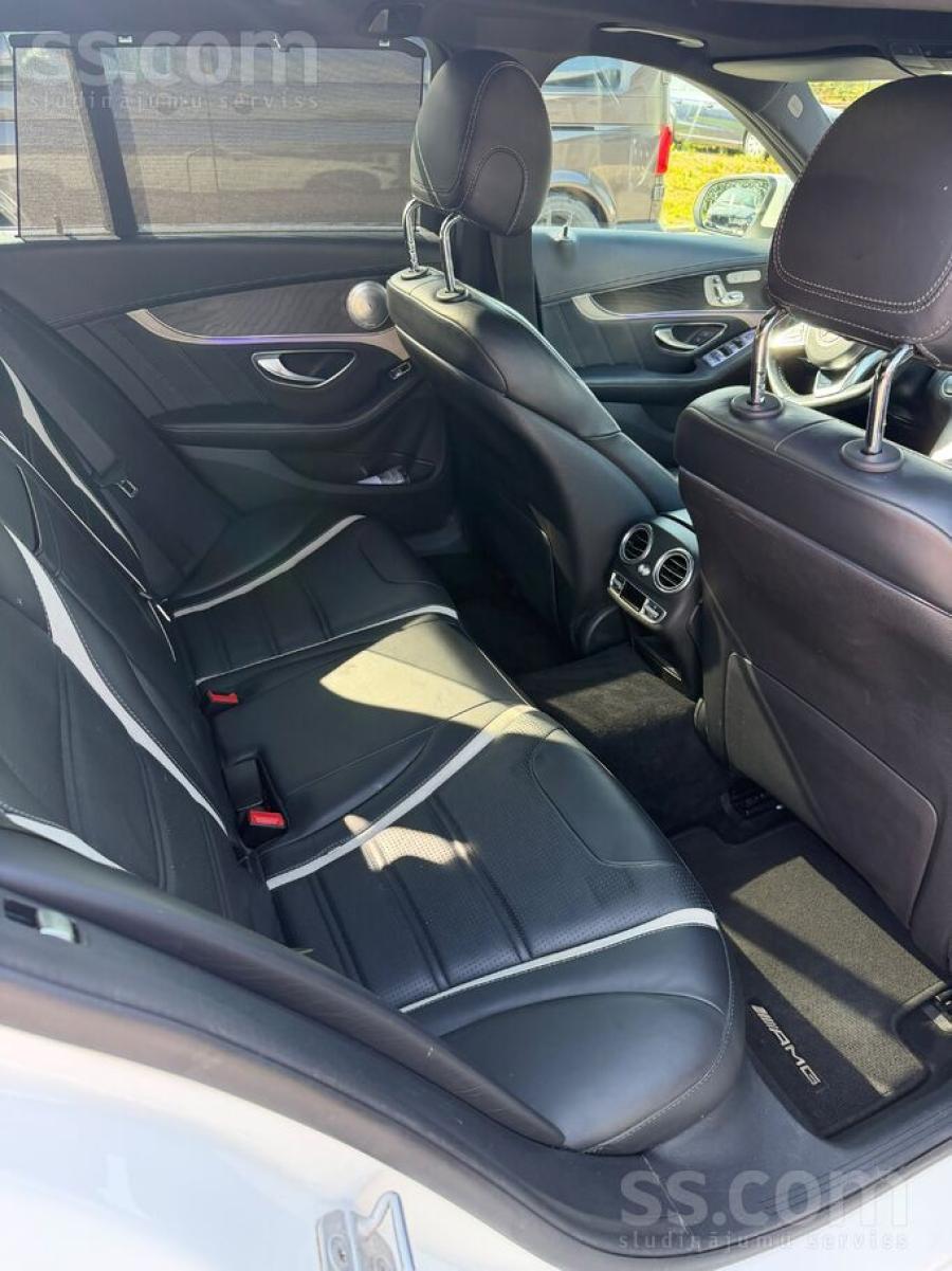 White Mercedes-Benz c-220 2014 in Saldus, with an engine capacity of 2.20 L and mileage of 327 thousand km for 13400 €, photo 10 on AUTOMOTO.COM.LV