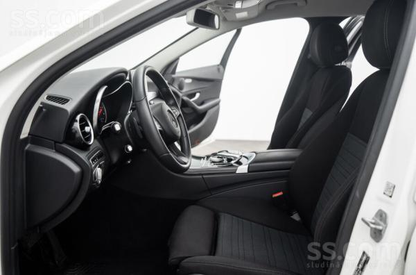 Balts Mercedes-Benz c-220 2015 Rīga, ar dzinēja tilpumu 2.10 L un nobraukumu 241 tūkst. km par 10999 €, foto 7 vietnē AUTOMOTO.COM.LV