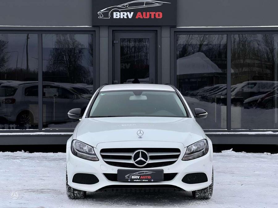 Balts Mercedes-Benz c-220 2016 Kėdainiai, ar dzinēja tilpumu 2.14 L un nobraukumu 152 tūkst. km par 12600 €, foto 3 vietnē AUTOMOTO.COM.LV