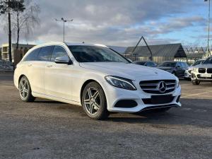 White Mercedes-Benz c-220 2017 in Vilnius, with an engine capacity of 2.14 L and mileage of 225 thousand km for 9200 €, photo 6 on AUTOMOTO.COM.LV