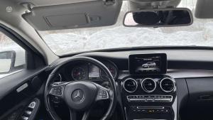 White Mercedes-Benz c-220 2017 in Vilnius, with an engine capacity of 2.14 L and mileage of 227 thousand km for 9400 €, photo 18 on AUTOMOTO.COM.LV